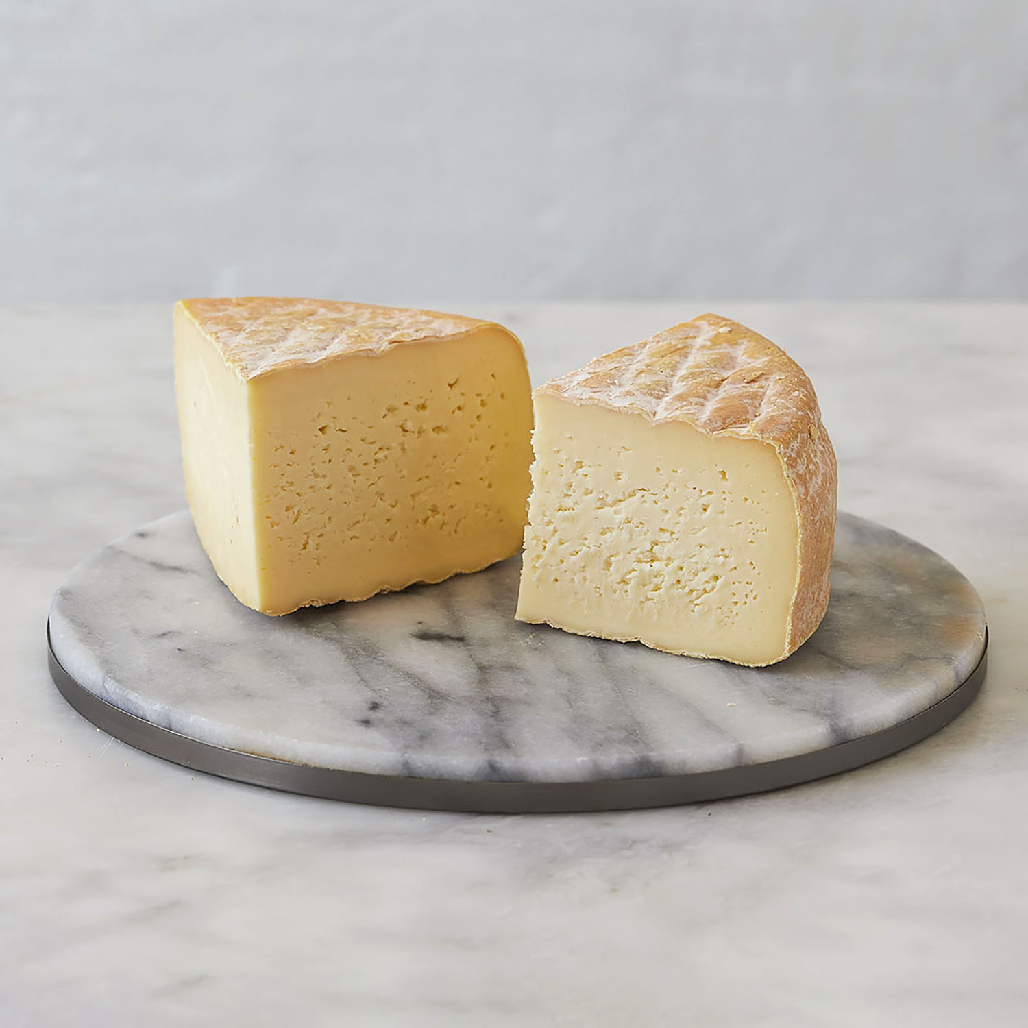 Gubbeen – a creamy, earthy Irish washed rind cheese | Murray's Cheese
