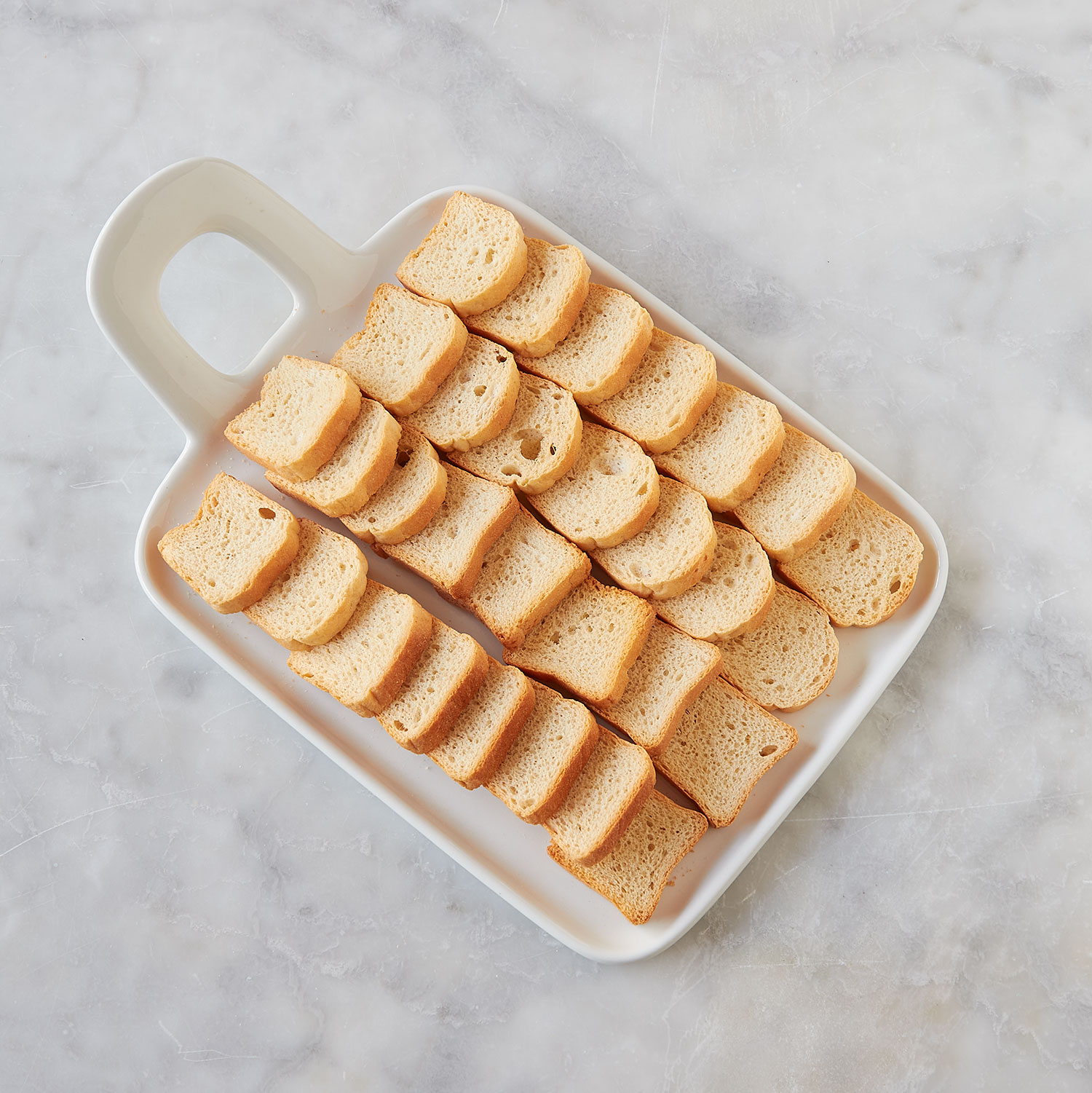 Trois Petits Cochons Mini Toast – a light, crunchy cracker | Murray's ...