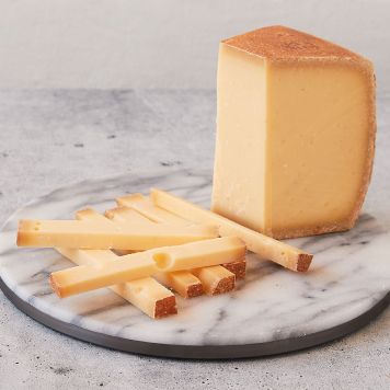 Point Reyes Original Blue Cheese – a creamy, rich blue cheese | Murray ...