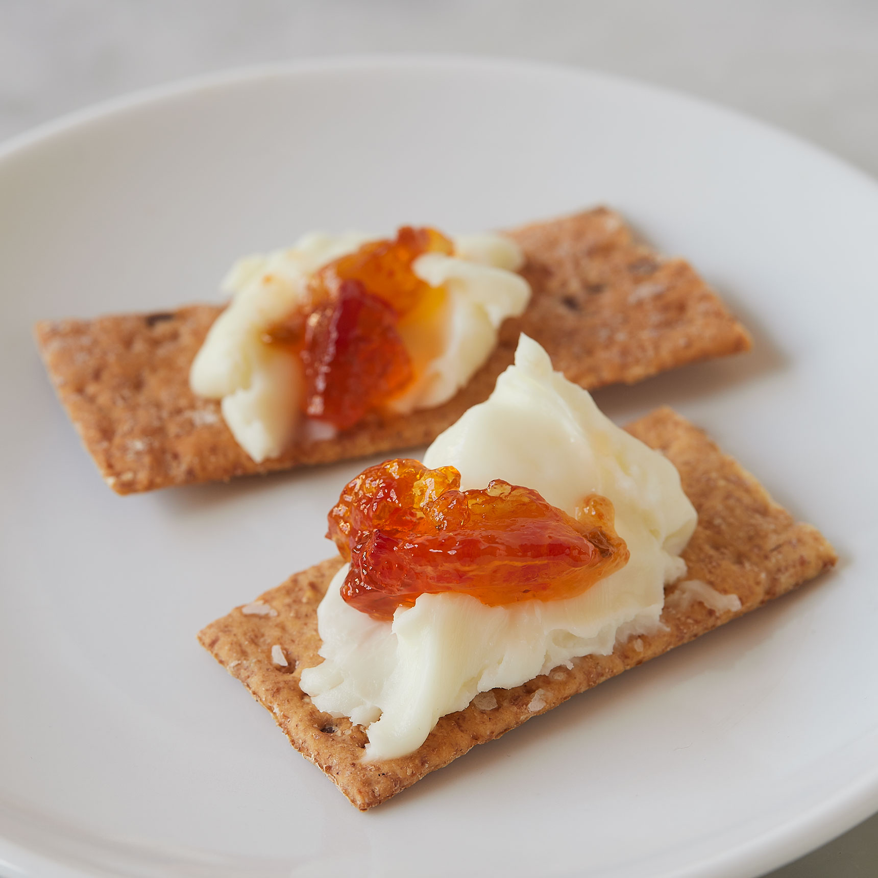 Amanteigado Grande - a bold, spoonable Portuguese cheese | Murray's Cheese