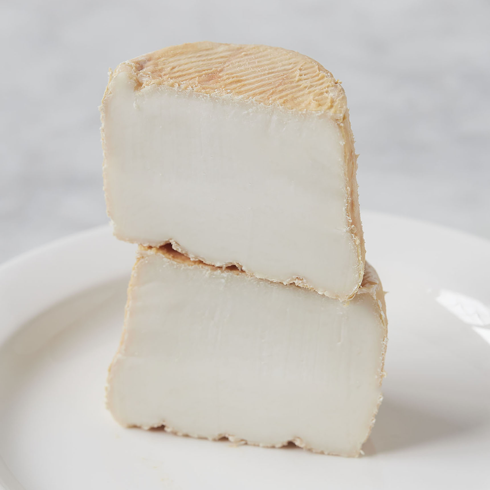 Capriolina – a creamy Italian washed rind goat cheese | Murray's Cheese