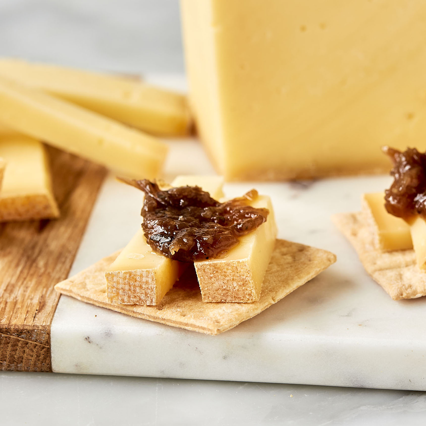 Murray’s Cave Aged Vacherin Fribourgeois Extra – nutty, firm | Murray's ...