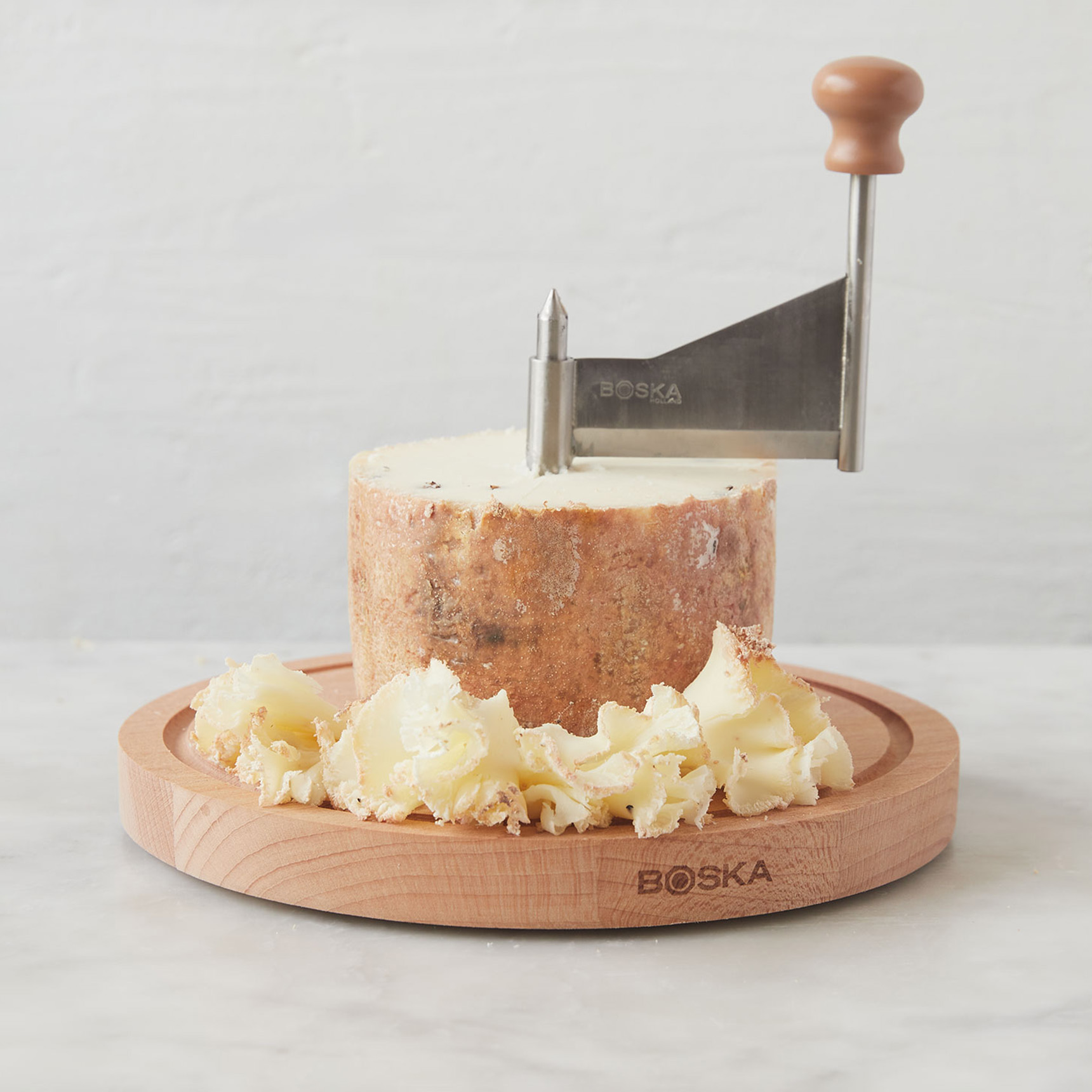 Pyrenees Truffé Full Wheel - a truffle cheese perfect for the girolle ...