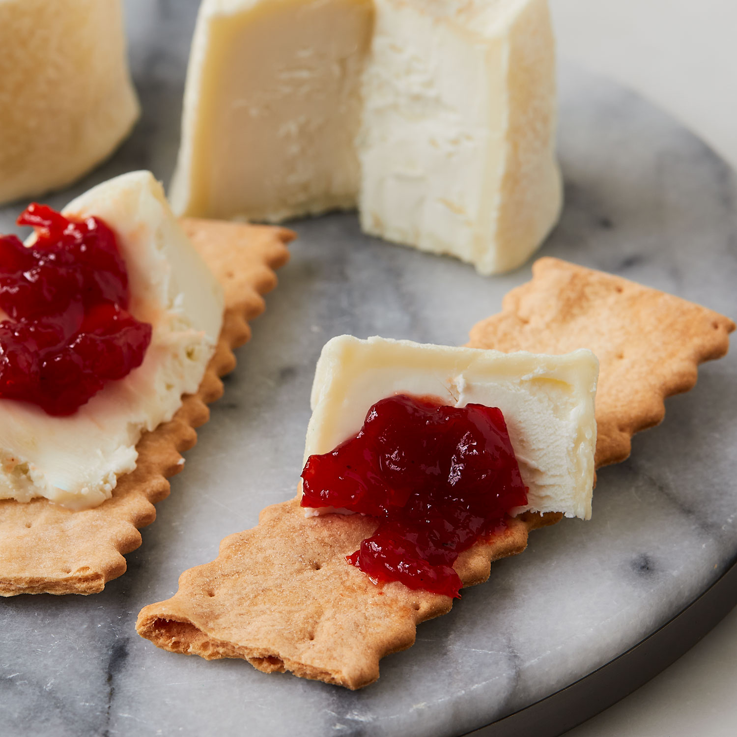 Vermont Creamery Bijou – sweet, yeasty goat's milk cheese | Murray's Cheese