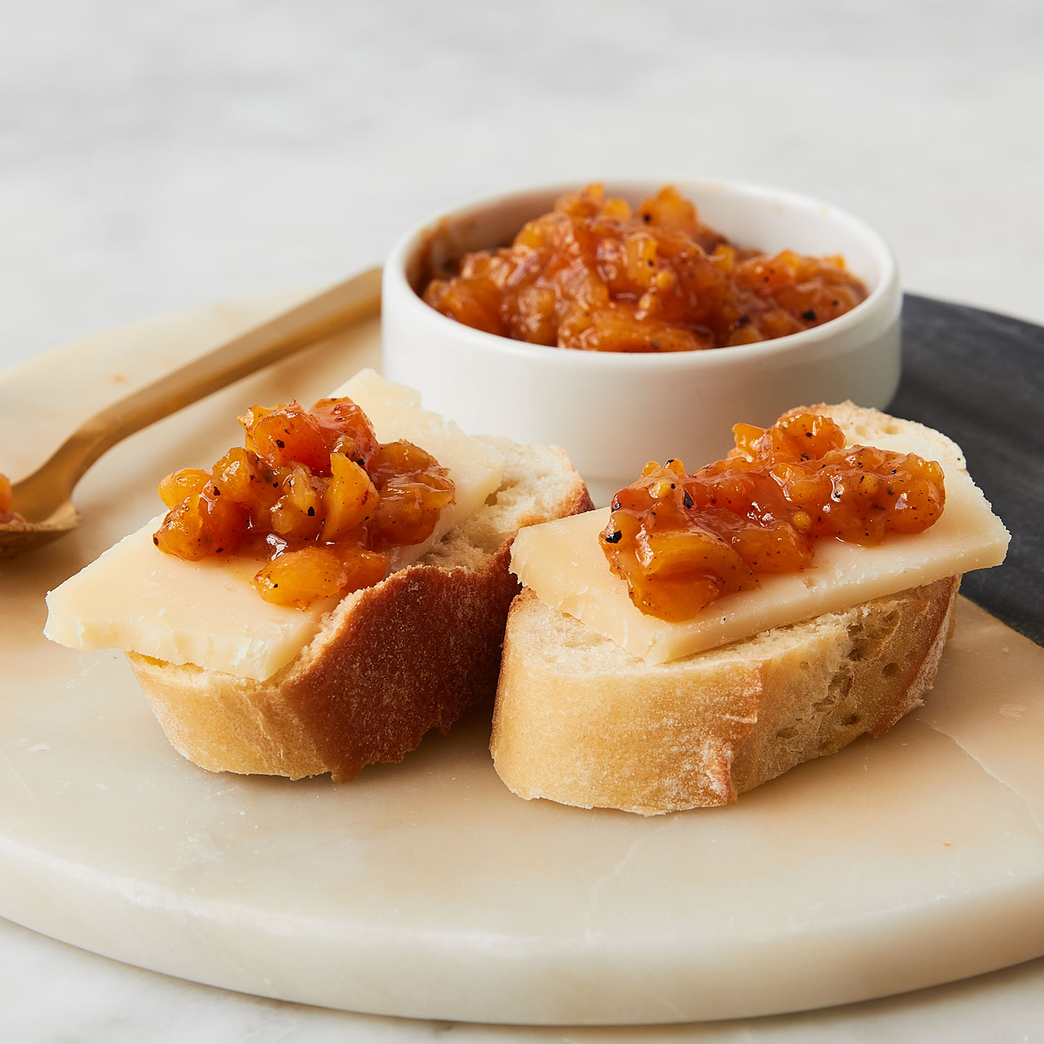 Primo Apricot Urfa Mostarda | Murray's Cheese