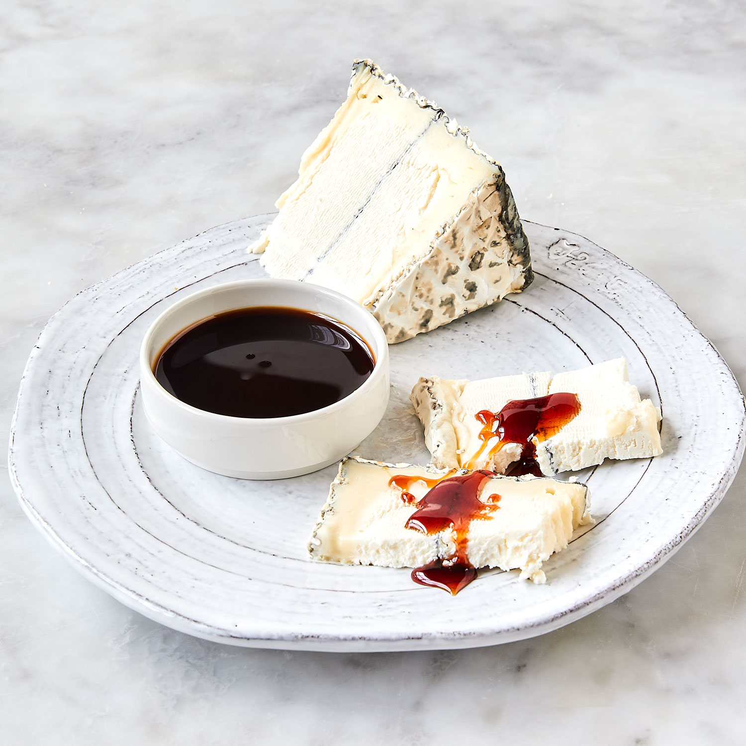 Akron Honey Hibiscus Honey – raw honey with a fruity twist | Murray's ...