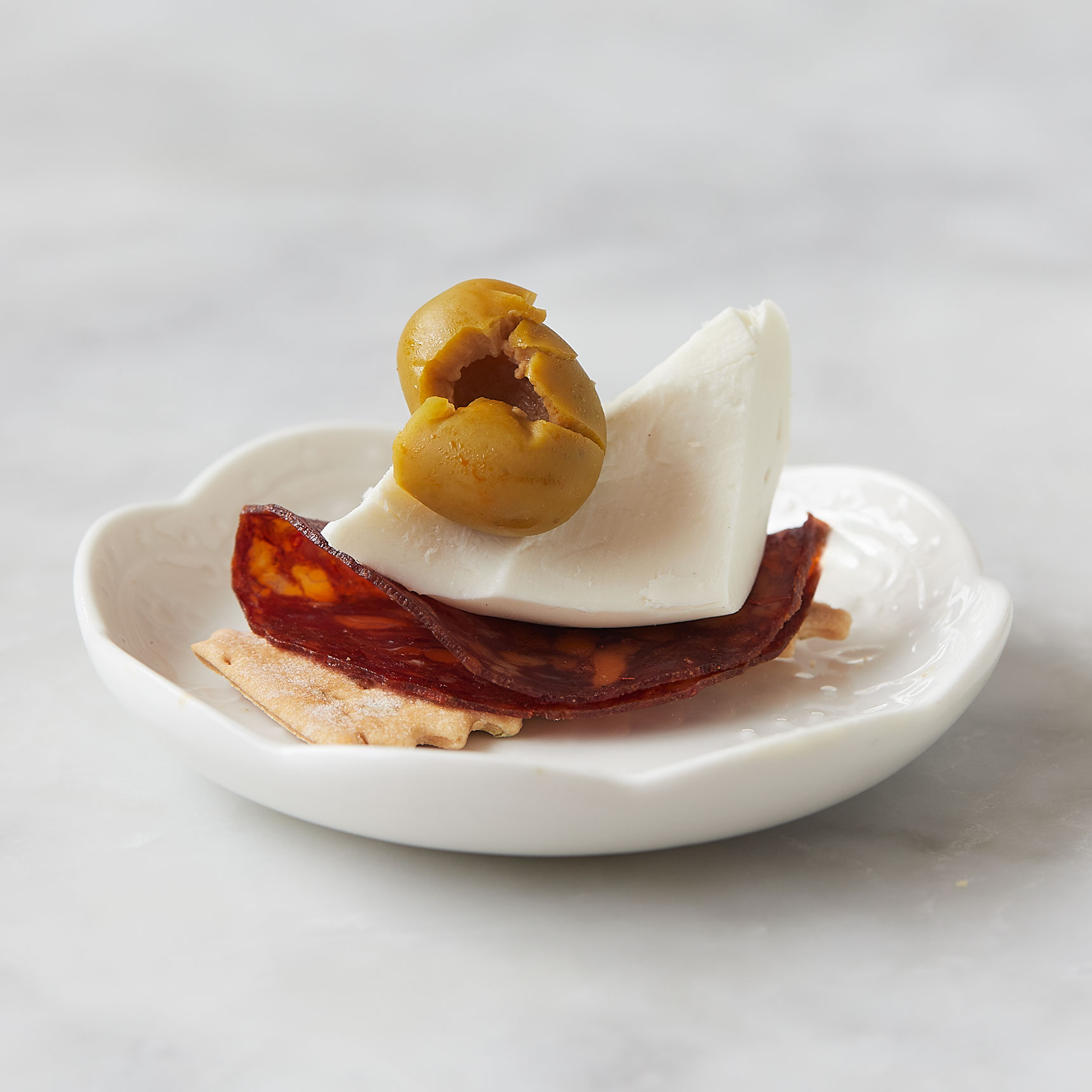 Spotted Trotter Sliced Spicy Chupacabra Salami – goat & beef | Murray's ...