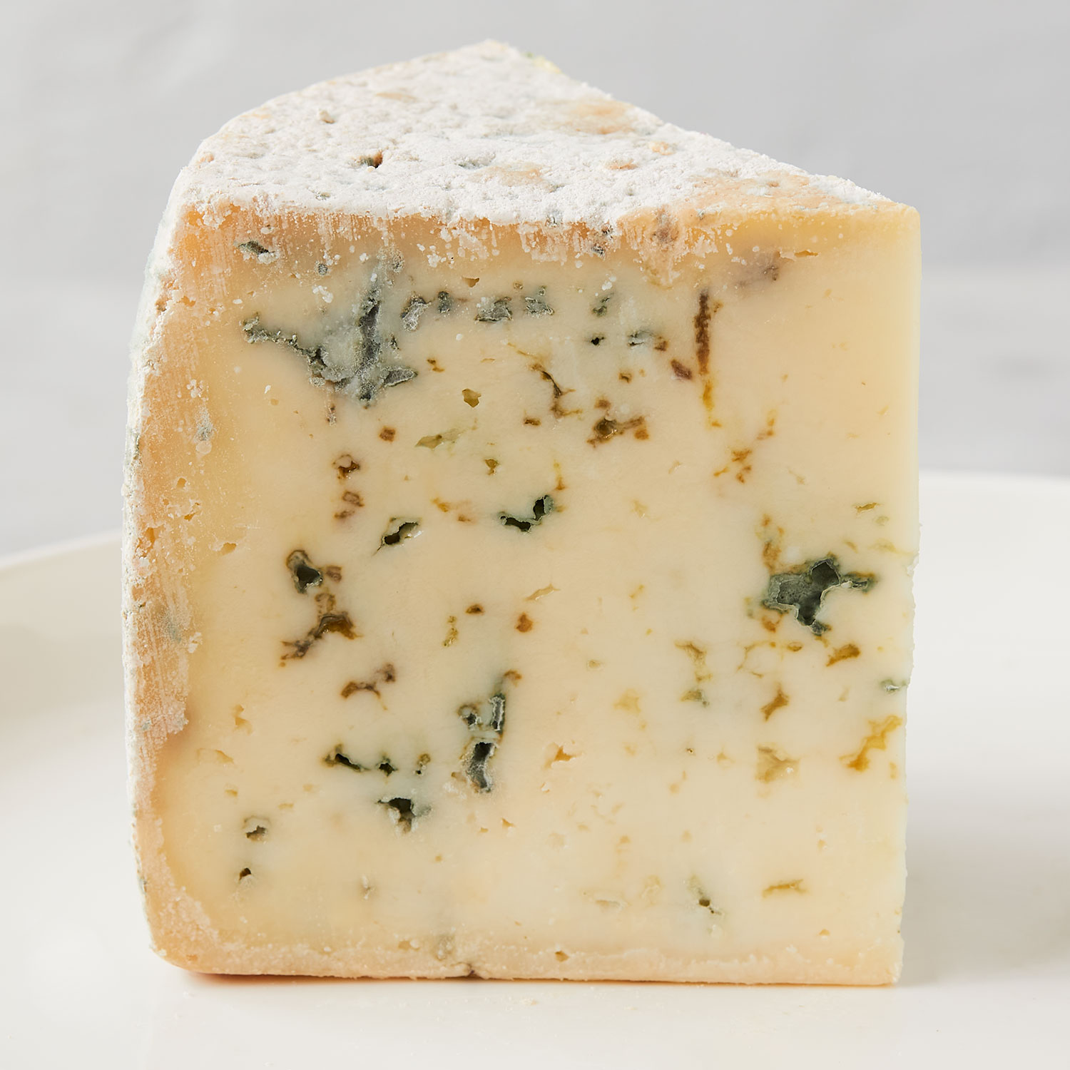 Lively Run Dairy Cayuga Blue – a savory goat’s milk blue | Murray's Cheese