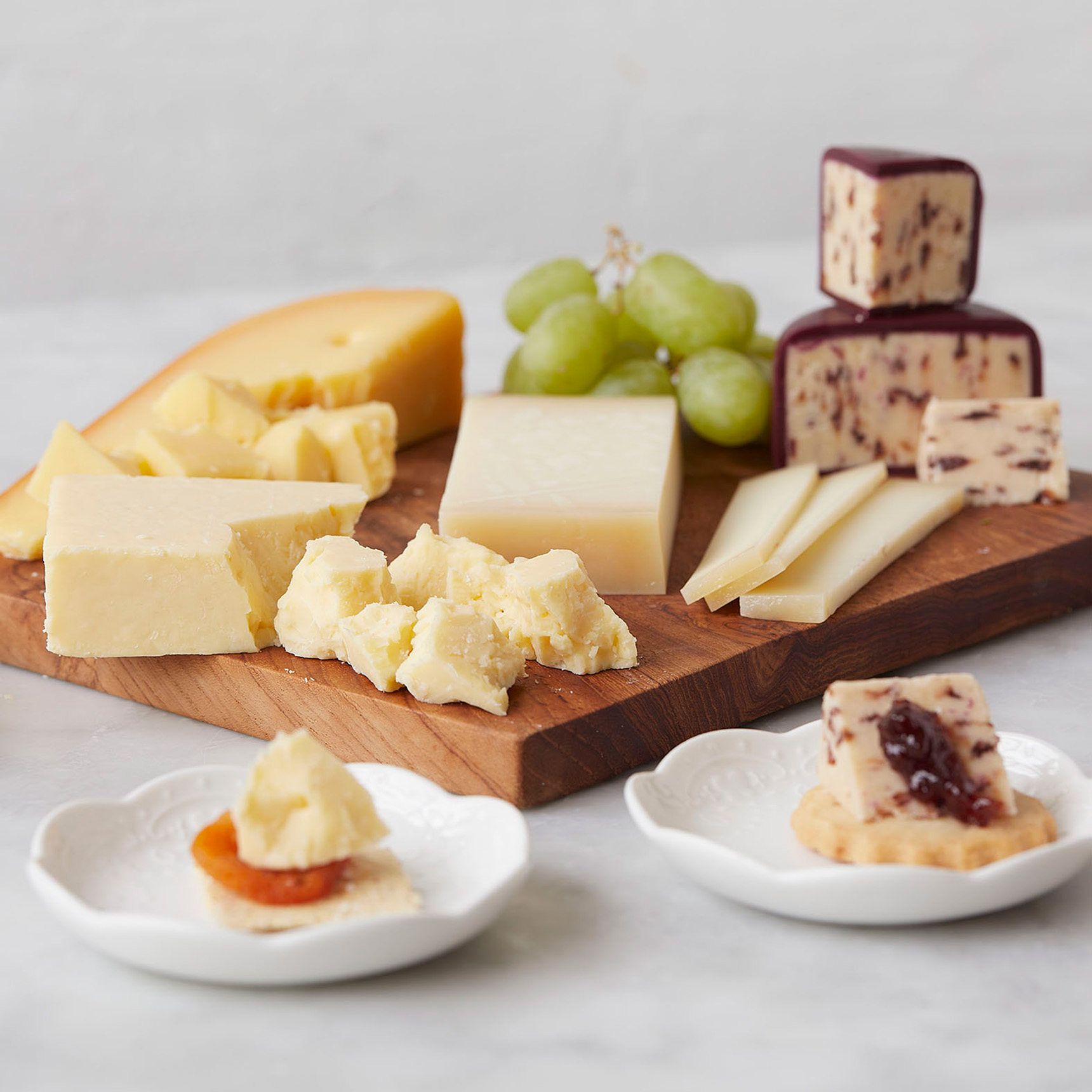 Murray’s Joy of Cheese Discovery Box – a mini holiday gift box | Murray ...