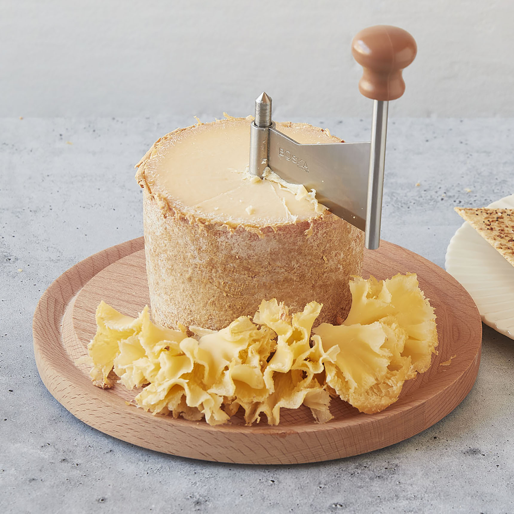 Girolle & Tête de Moine Set – an interactive Swiss cheese gift | Murray ...