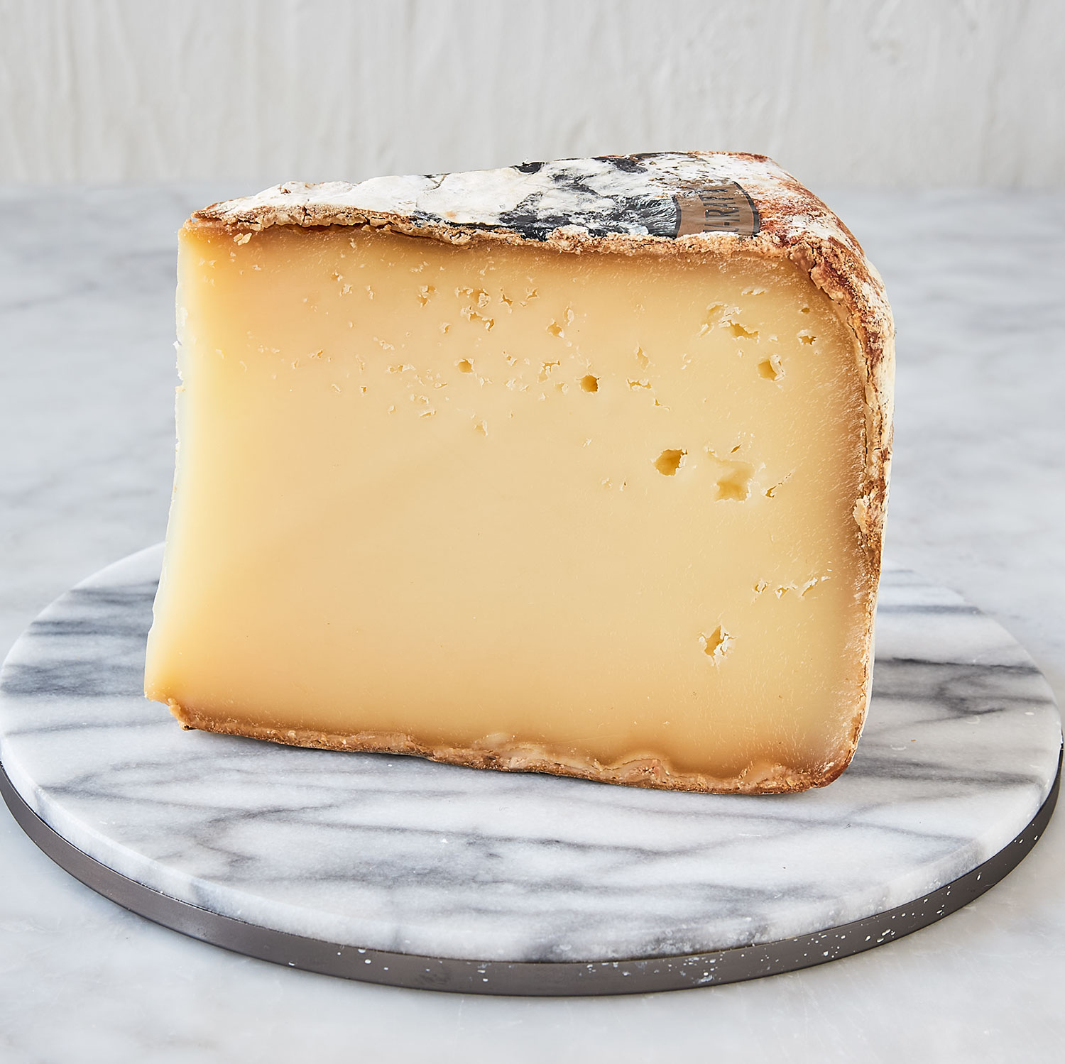 Pyrénées Brebis – a nutty, sweet sheep’s-milk cheese | Murray's Cheese