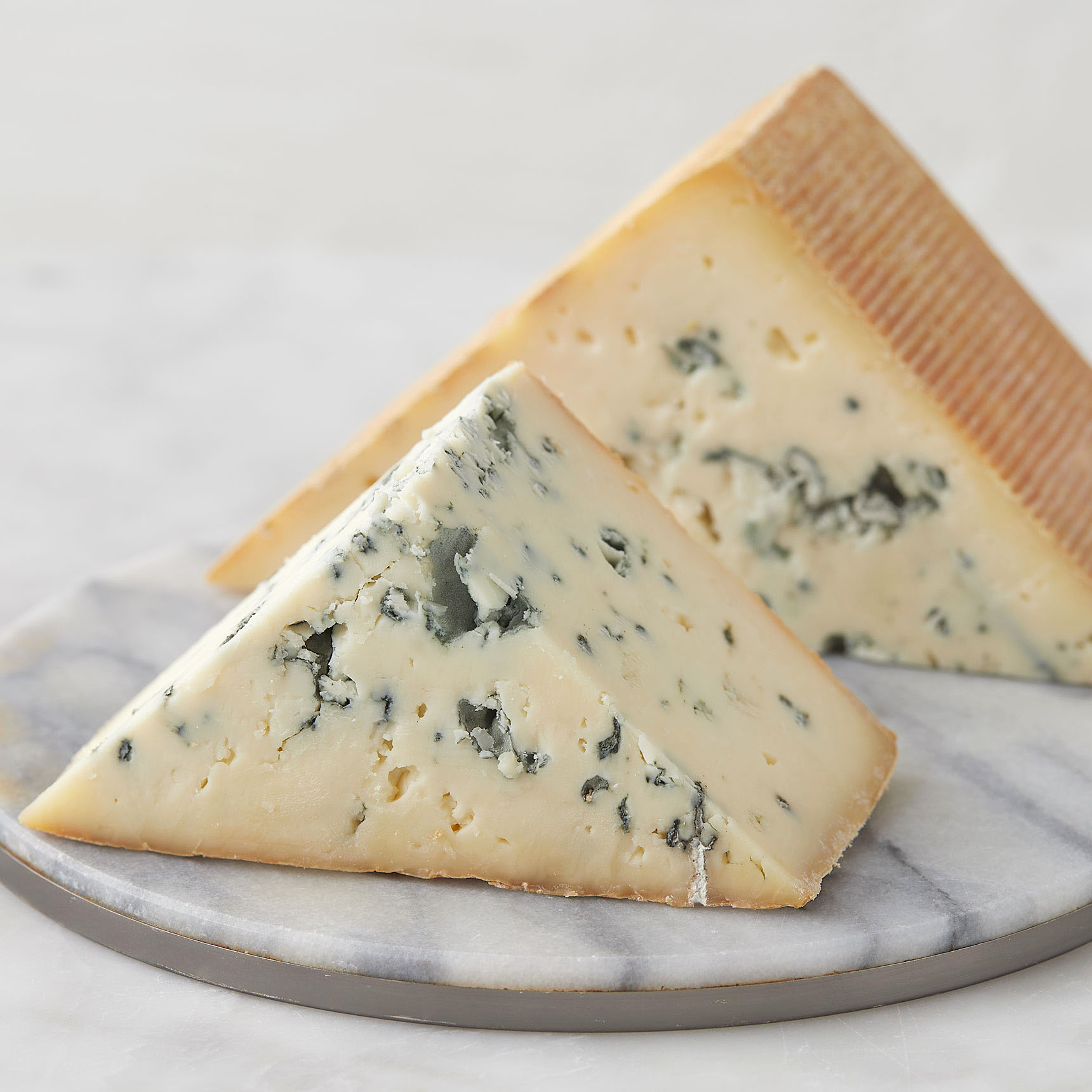 Murray’s Cave Aged Reserve Barnstorm Blue – with Jasper Hill | Murray's ...