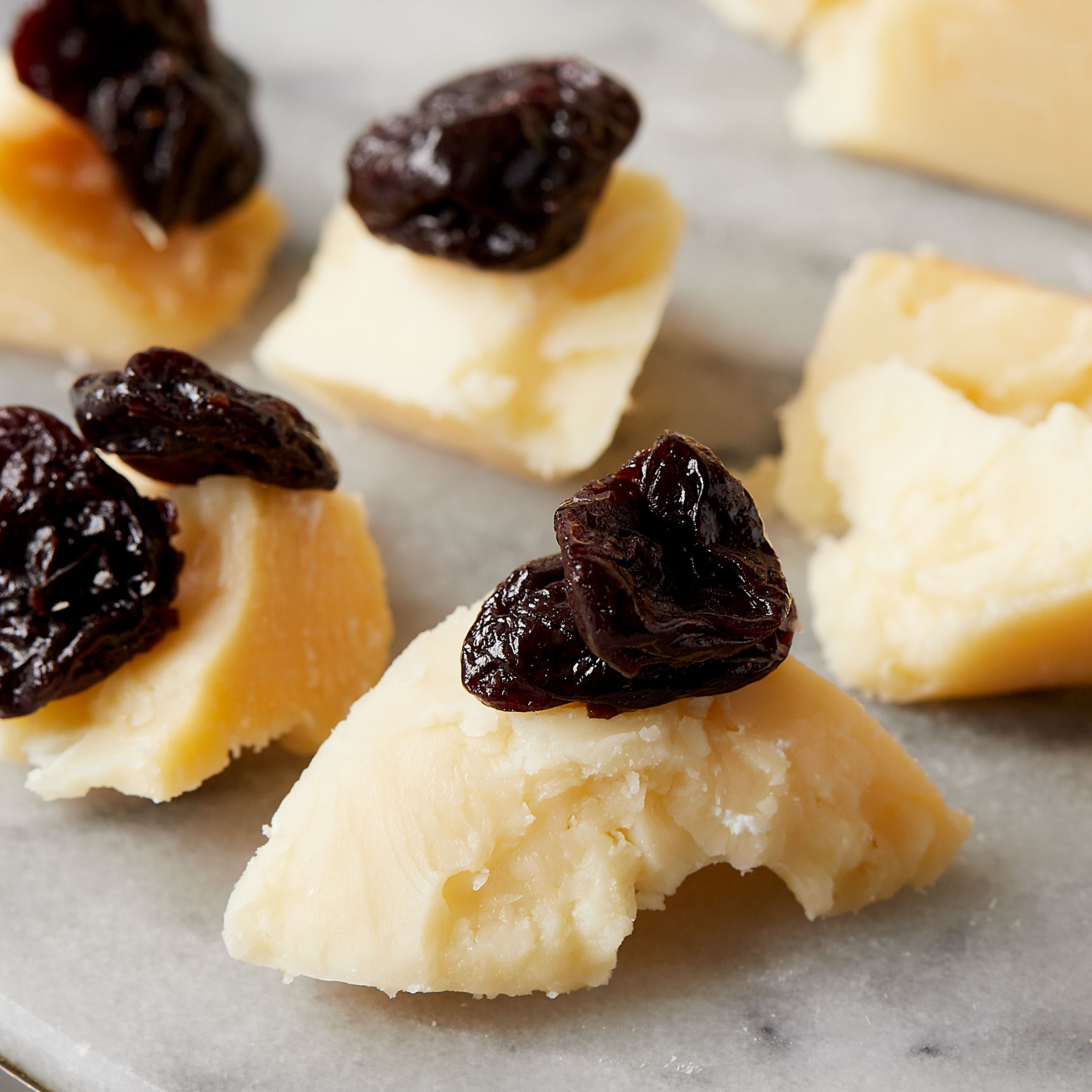 Beecher’s Handmade Cheese Smoked Flagship – a smoky cheese | Murray's ...