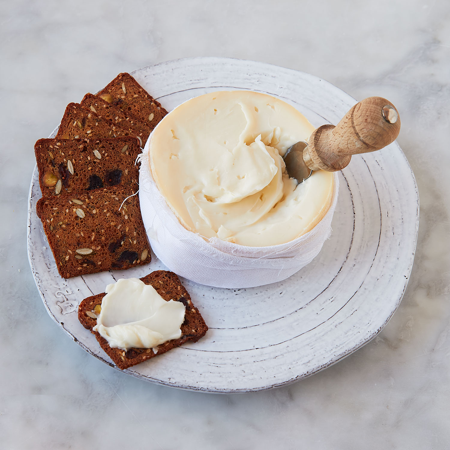 Zimbro – a bold, herbaceous, creamy cheese | Murray's Cheese